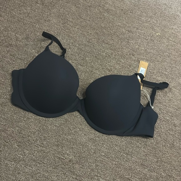 SKIMS | Intimates & Sleepwear | Skims Fits Everybody Bra | Poshmark